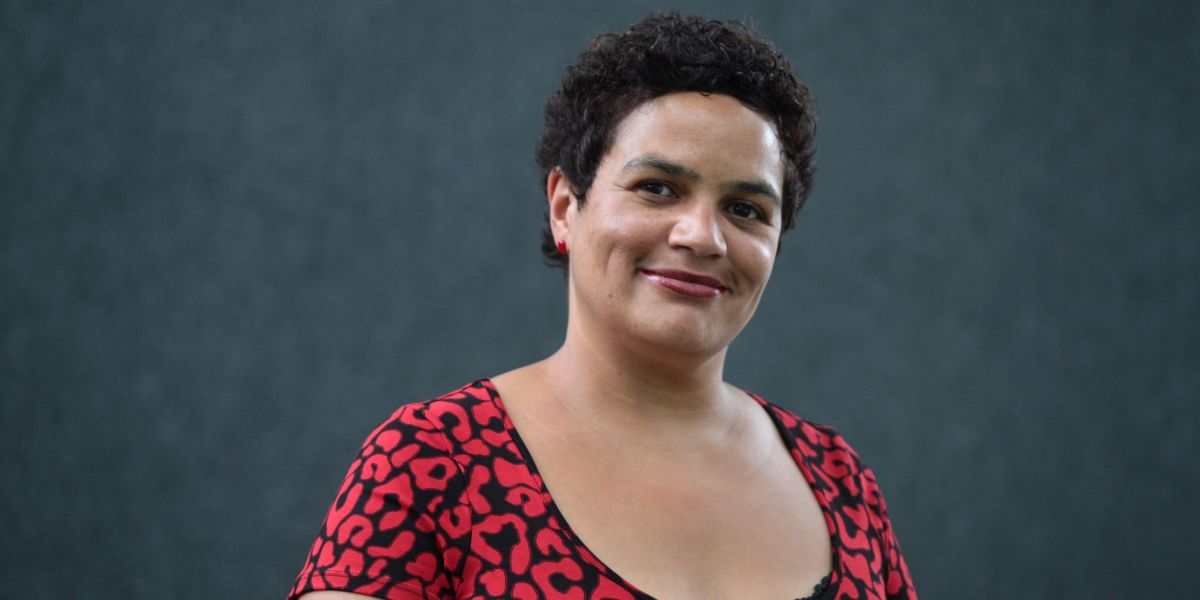“A poem is a little moment of belief” – Jackie Kay – Decolonise ...